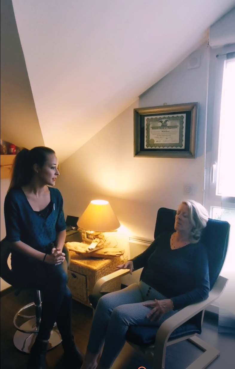 Hypnose, comment se déroule une séance d'hypnothérapie
